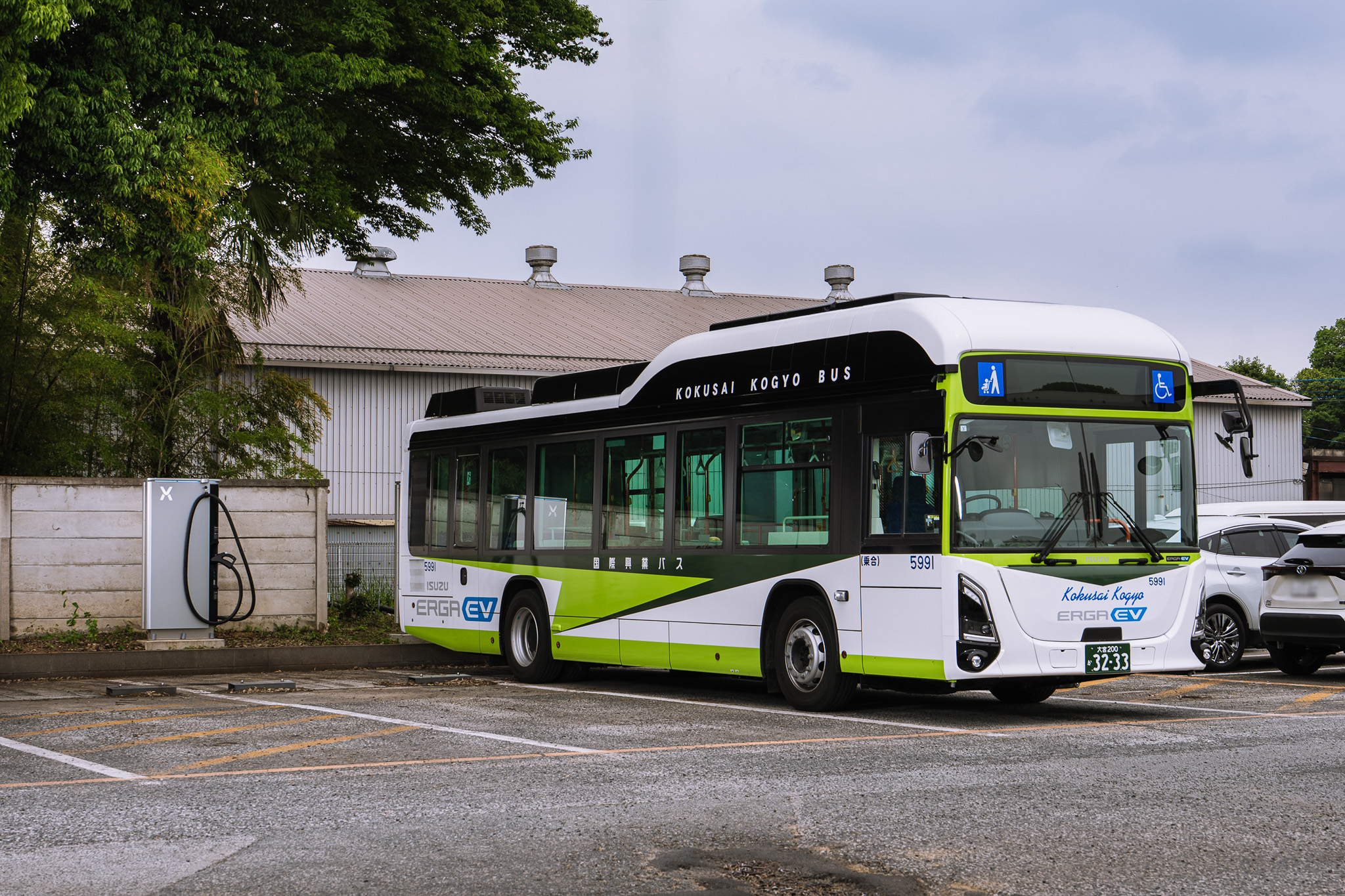 PowerX Delivers Battery-integrated Charging System for EV Buses ...